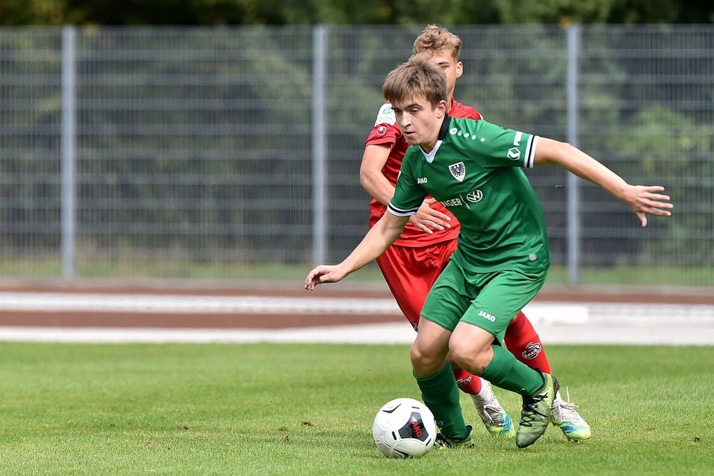 U 17 der Preußen überrascht 1. FC Köln mit spielerischer Klasse