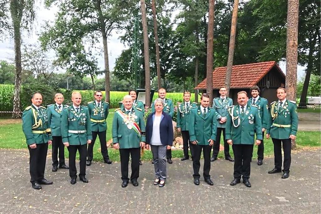 Dennis Krieftewirth neuer Oberst in Liemke