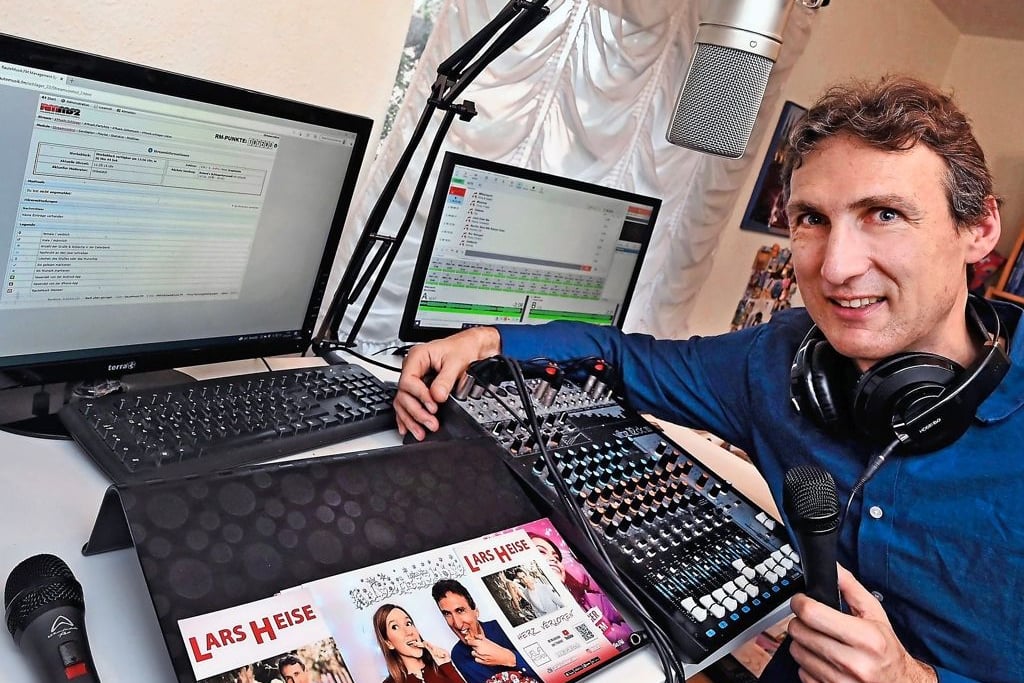 Lars Heise aus Neuenbeken hat sein Herz an den Schlager verloren