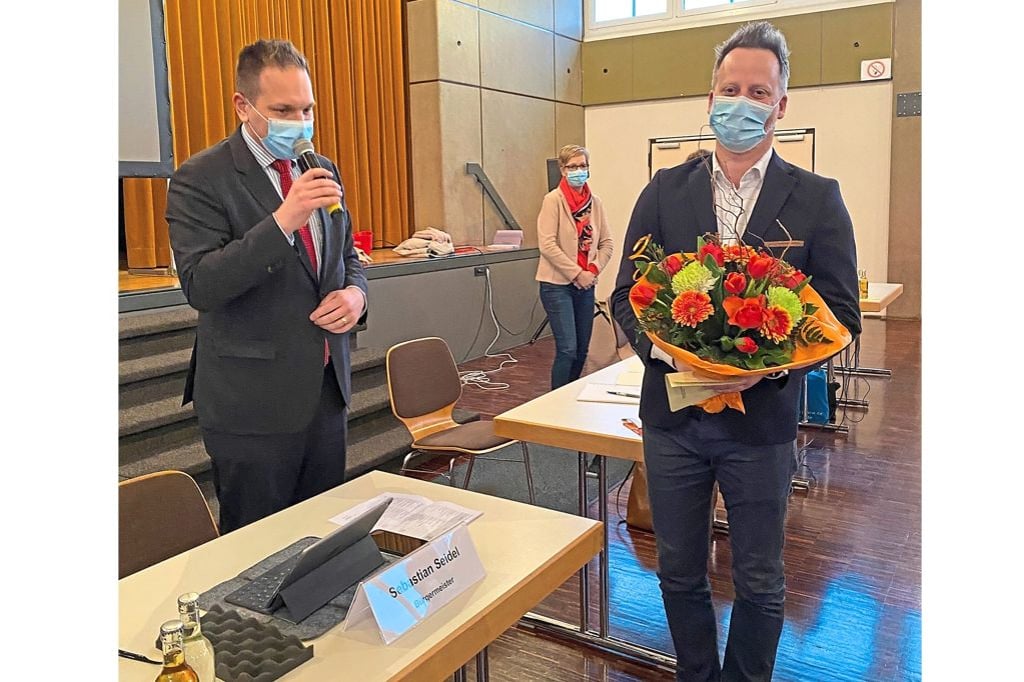 Jan Hoyer nun Ratsmitglied