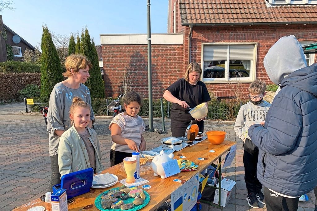 Waffeln und Kekse naschen für den guten Zweck