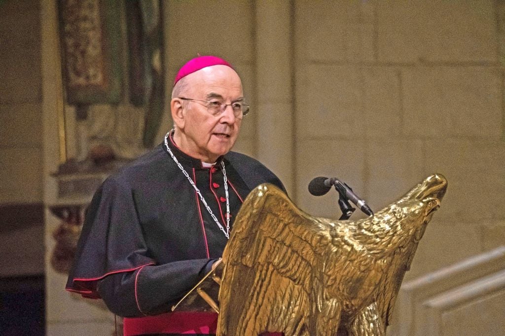 Bischof Felix Genn besucht St. Laurentius