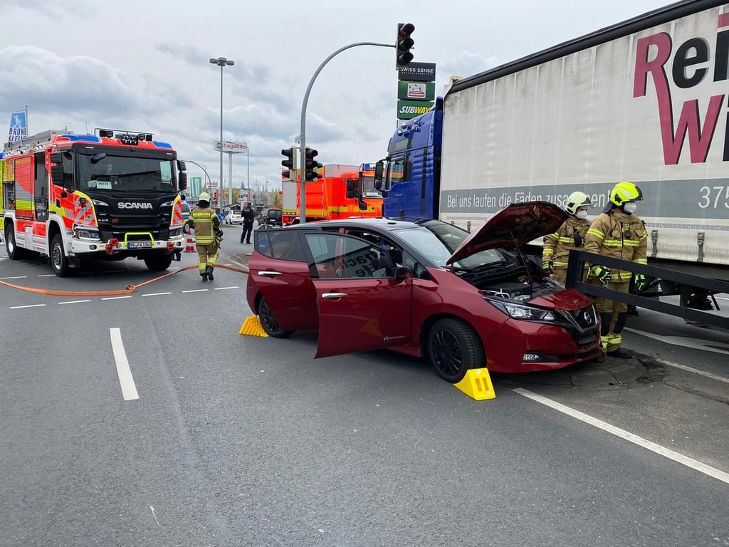 Zwei Verletzte bei Unfall auf dem Frankfurter Weg in Paderborn