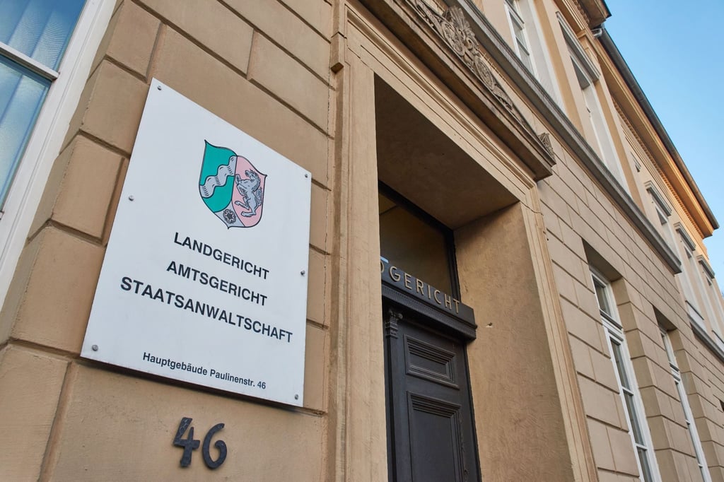 Junger Raser ohne Führerschein zu Haftstrafe verurteilt