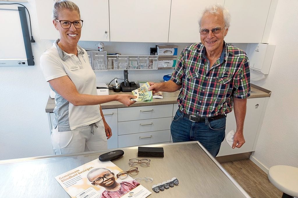 Geld für Augenlicht