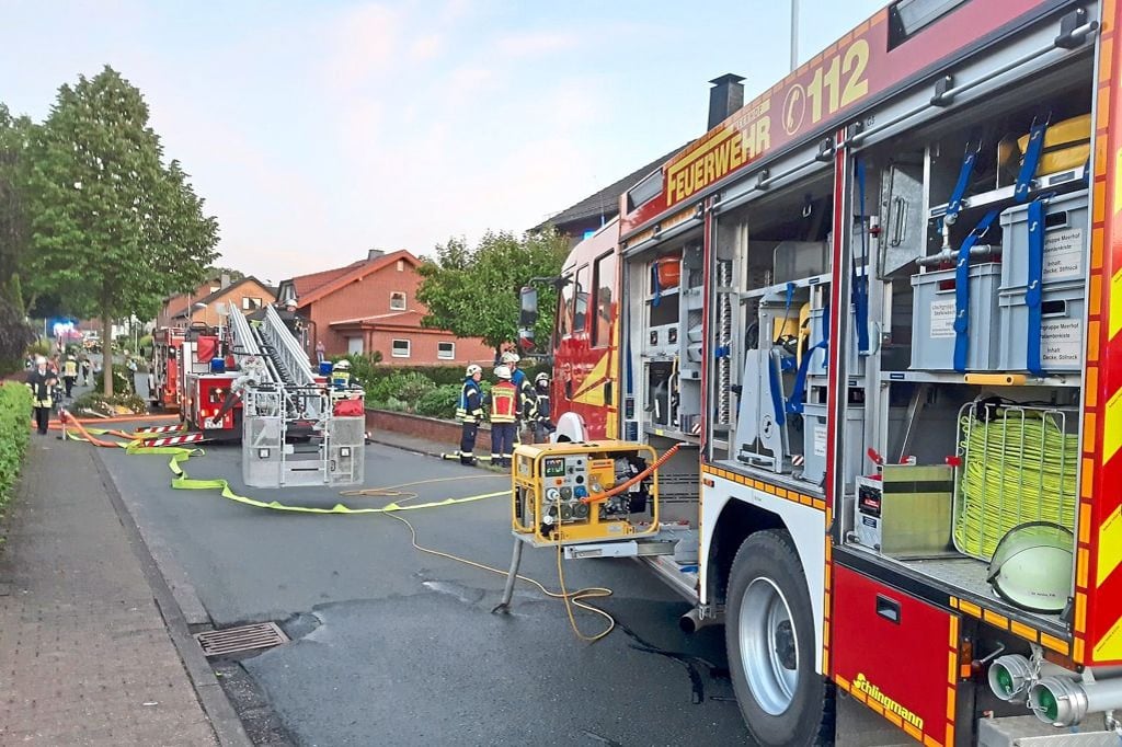 74-Jährige kommt bei Feuer in Marsberg-Essentho ums Leben