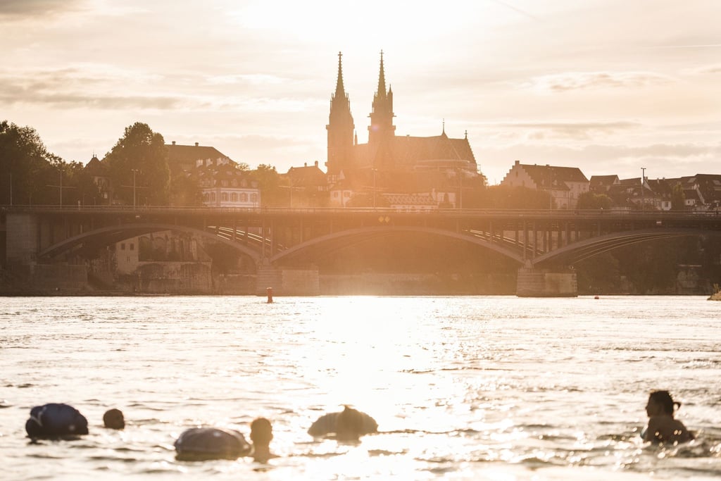 Alles im Fluss: Stadtschwimmen in der Schweiz
