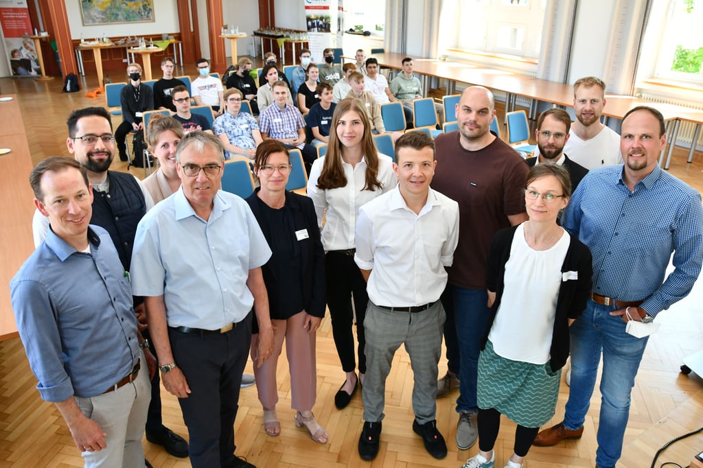 Schüler werfen in Höxter einen Blick in ihre berufliche Zukunft