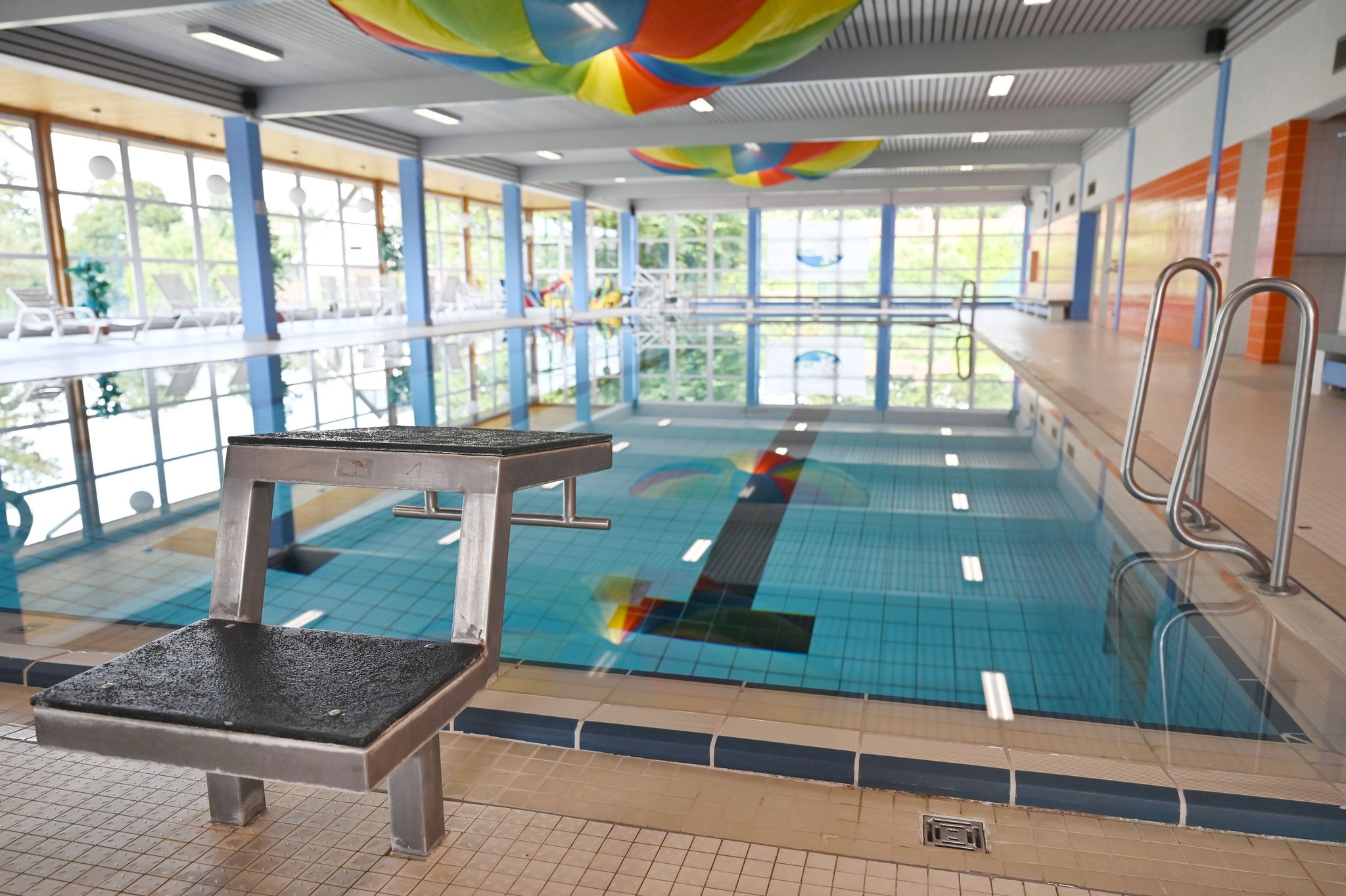 Willebadessen: Hallenbad Peckelsheim feiert 50-jähriges Jubiläum