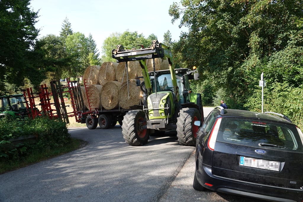 Landwirt fordert Parkfläche für Holsterburg in Warburg