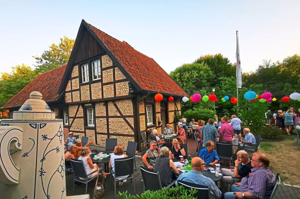 „Brücken bauen“ zur Handorfer Bürgerschaft