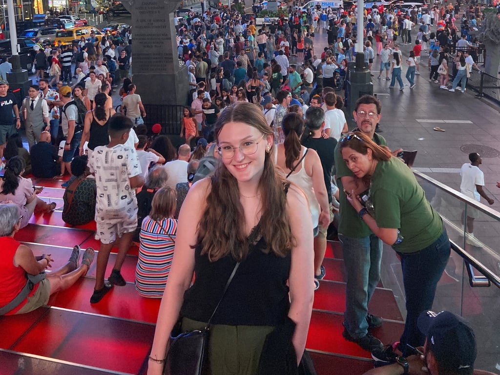 Theresa Dissen aus Warburg reist nach New York