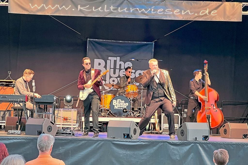 Rhythmus geht direkt von den Ohren in die Beine