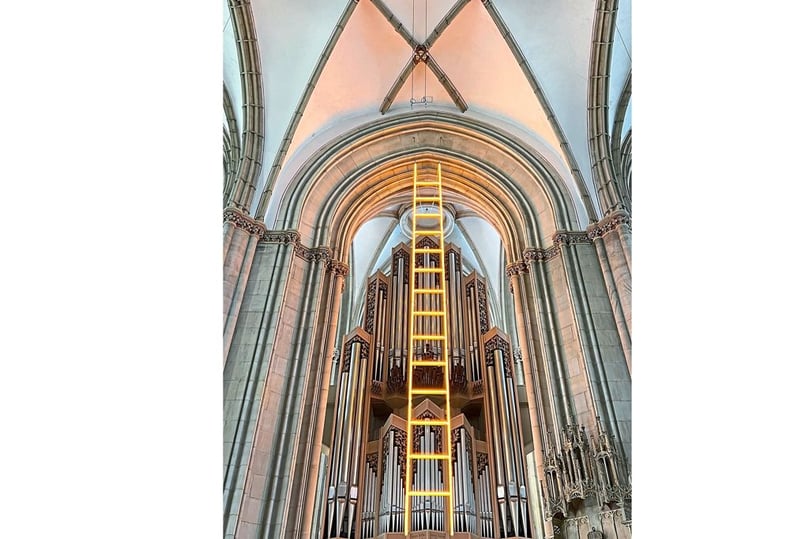 St. Lamberti Münster: Die Wiener „Himmelsleiter“ ist da