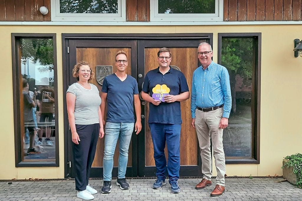 Beumers macht weiter und stockt noch auf