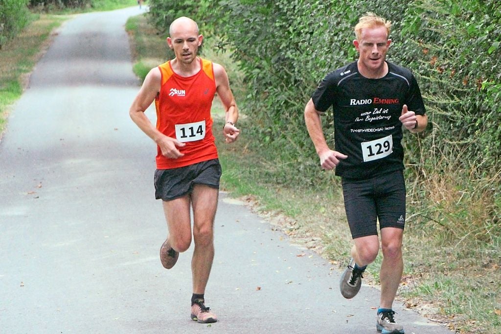 Beim Laufdebüt als Erste durchs Ziel