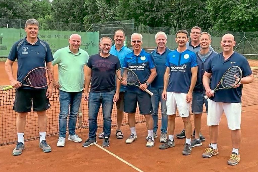 Starker Endspurt der Senioren-Teams des TC Ostbevern
