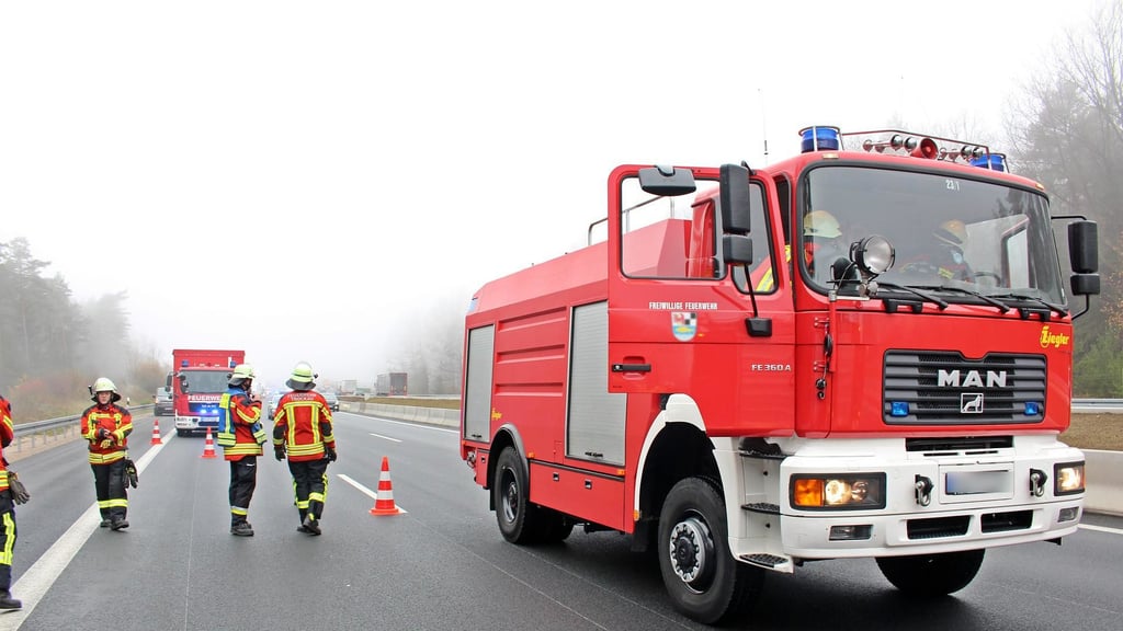 Dülmen: Schwerer Unfall auf A43 – Lkw kollidiert mit Auto