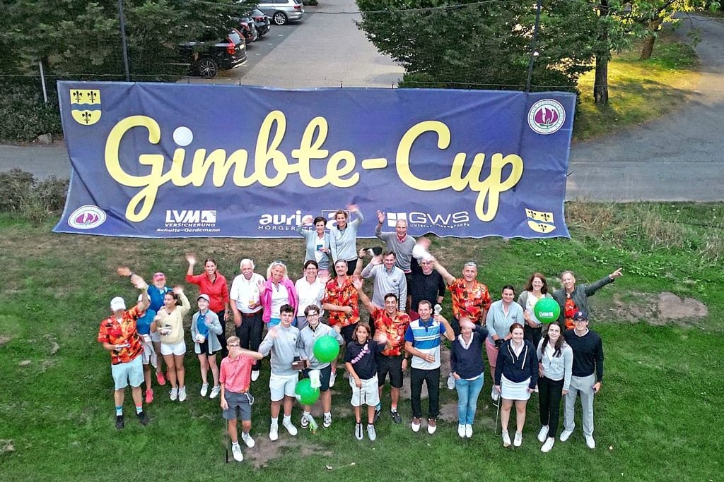 Auf den Teamgeist kommt es an: Sieger-Team steigt im Ballon auf