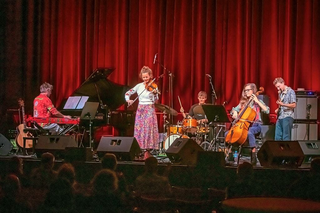 Ein frischer Morgenwind im Ballenlager