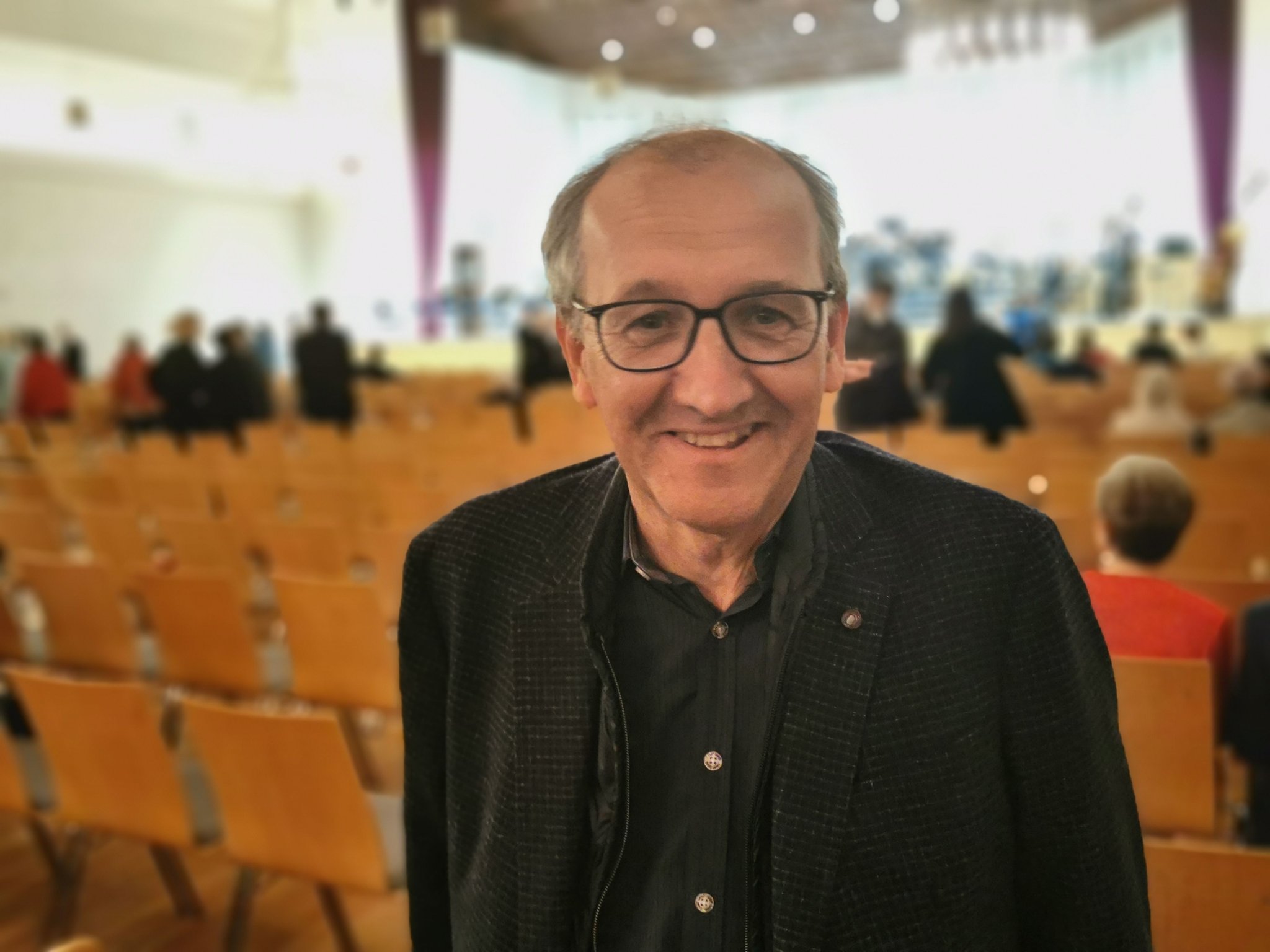 Musikkritiker schreibt heimlich Erzählungen