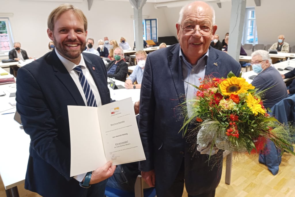 Er hat jede Menge Streit geschlichtet: Schiedsmann Heinrich Heining aus ...