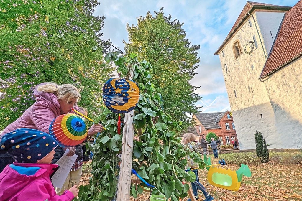 Vom Gesellengelage zum Kinderfest
