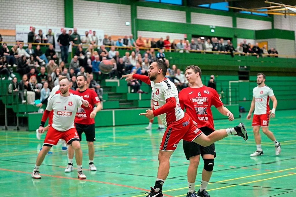 Derbysieg wird mit Freibier gefeiert