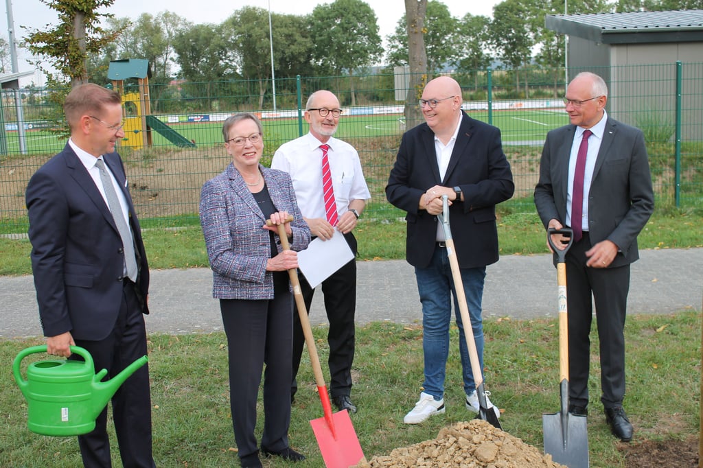 Zehn Jahre Gesamtschule Salzkotten gefeiert