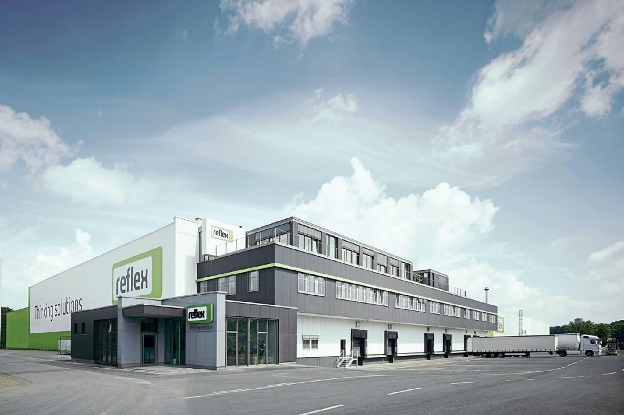 Dr. Odenthal neuer COE bei Reflex Winkelmann