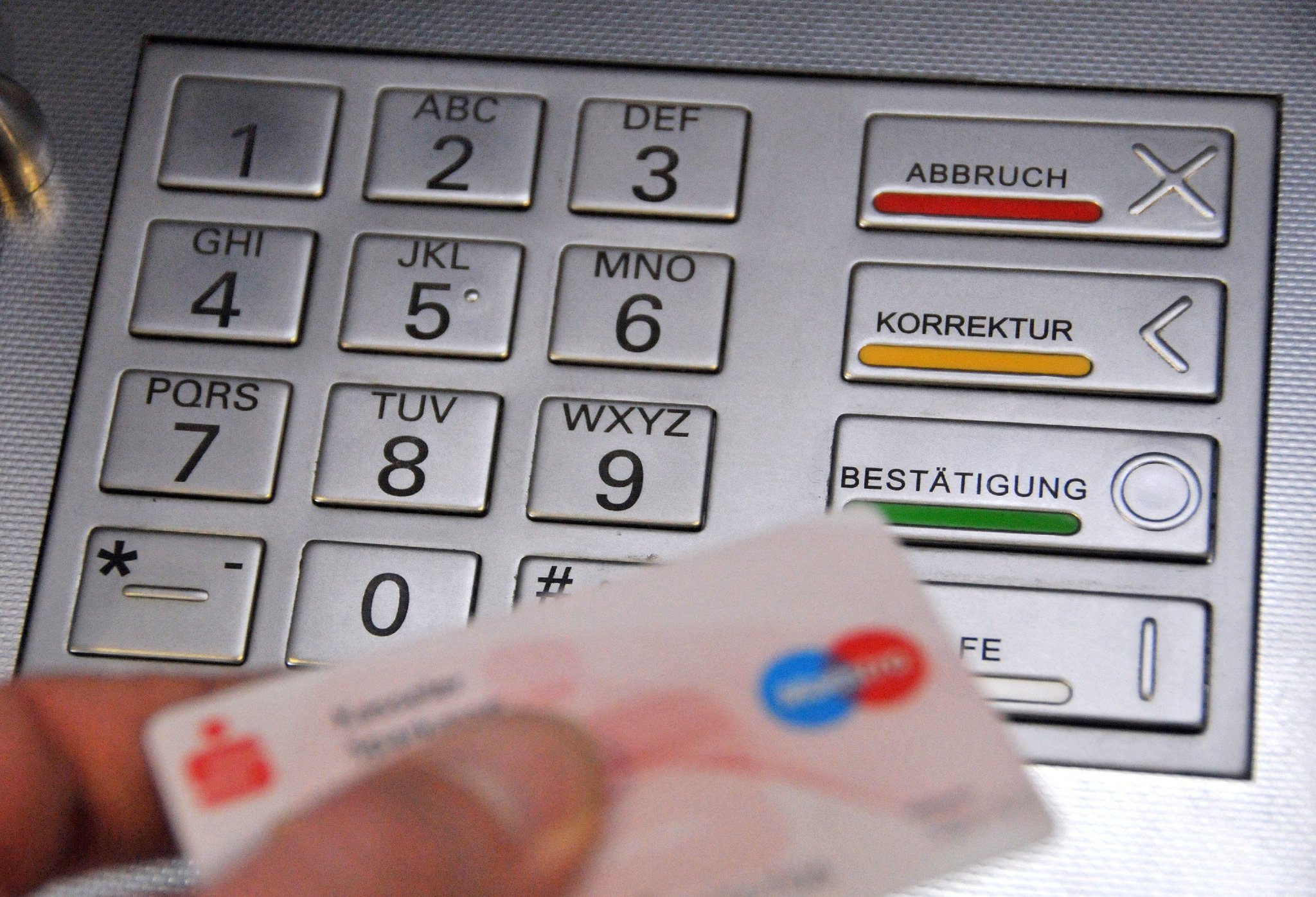 Sparkasse Bielefeld baut Geldautomaten ab