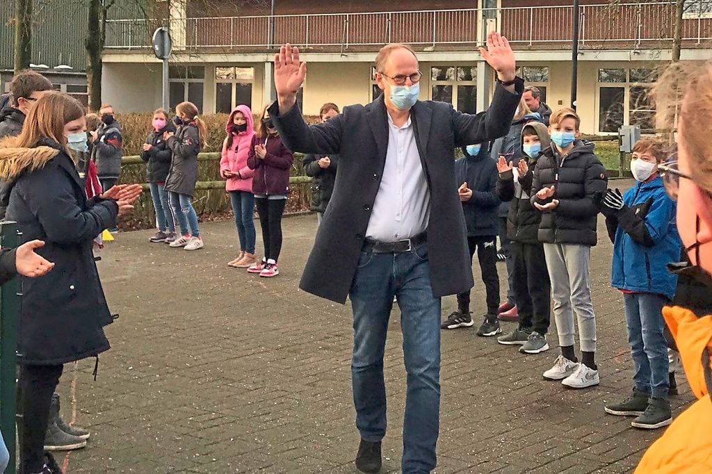 Viel Licht zu Dunkels Abschied