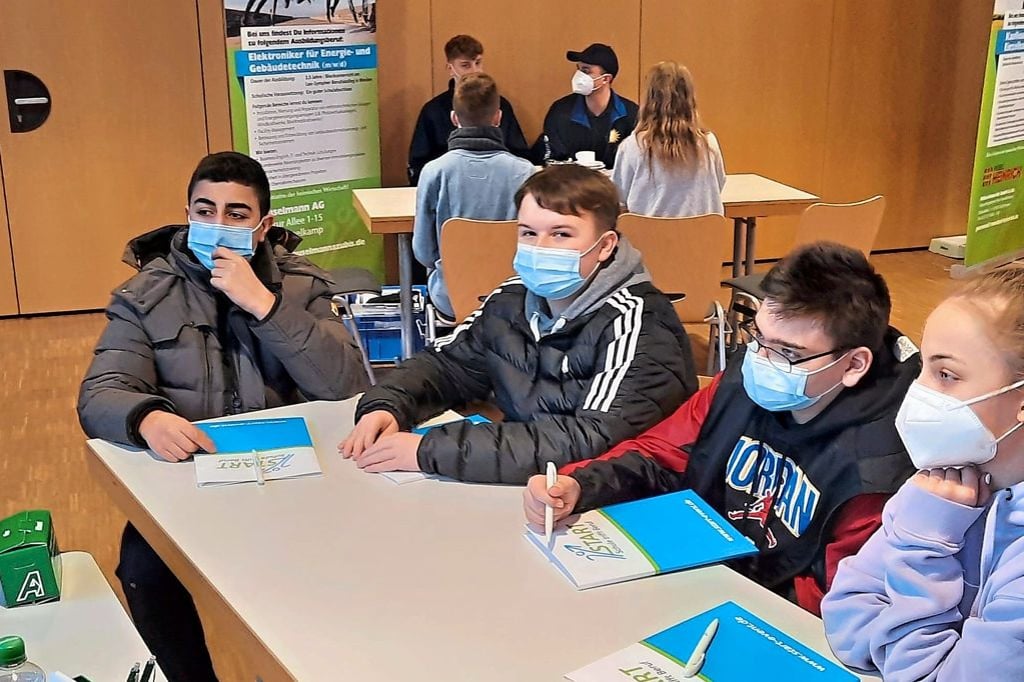 „Schule trifft Beruf“ kommt gut an