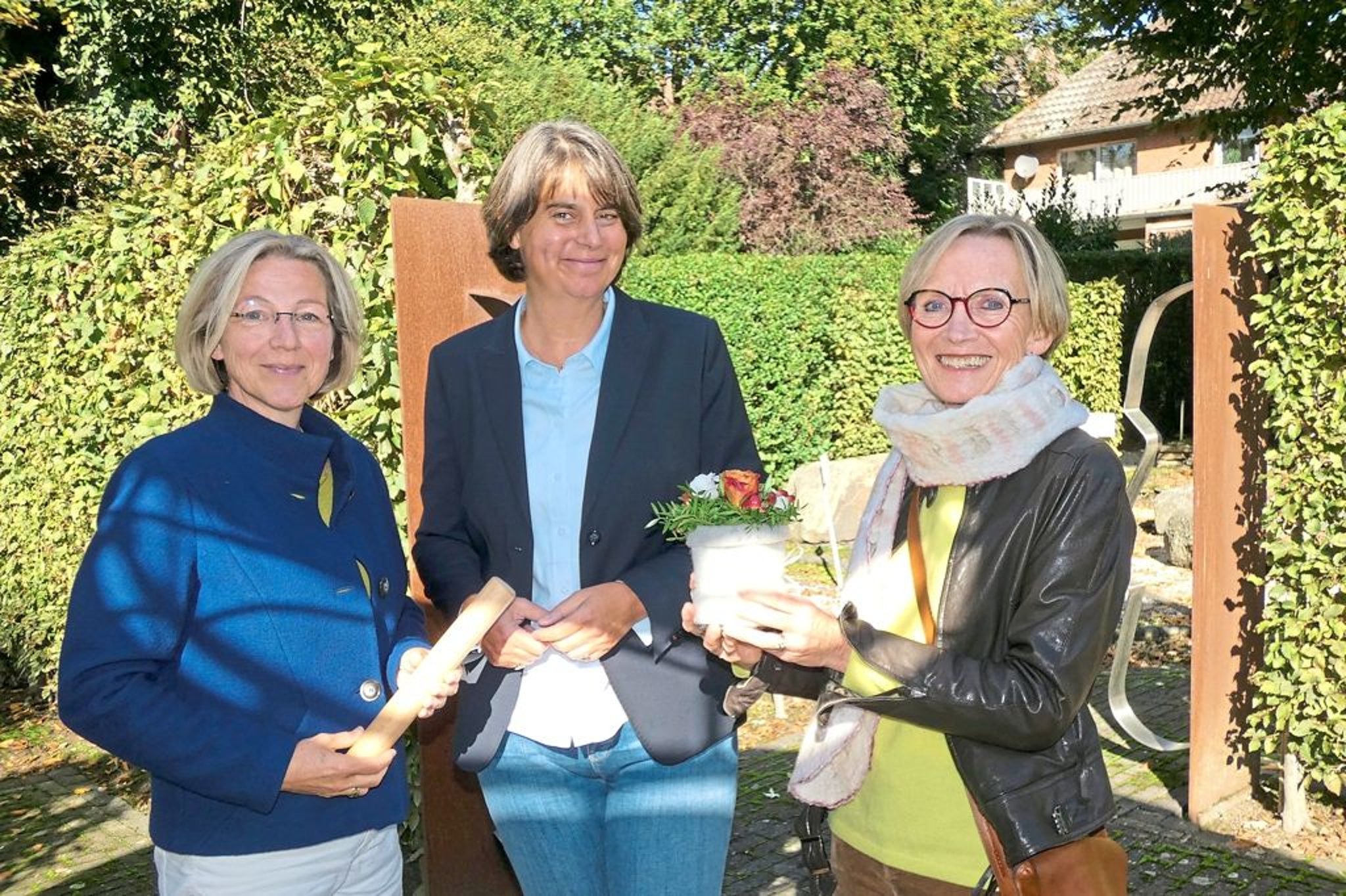 Struve übergibt an Fiehl