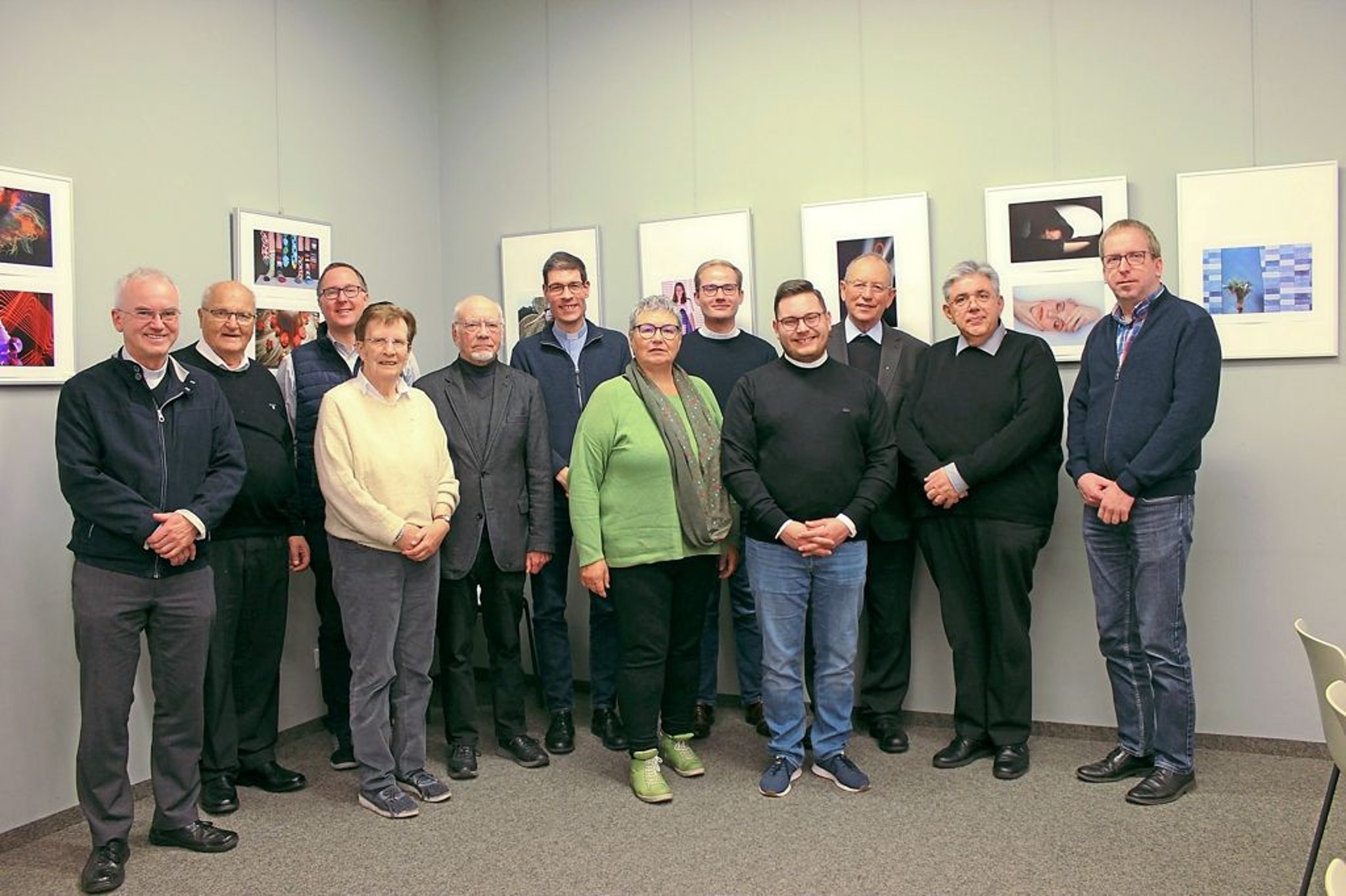 Erst Gottesdienst, dann Frühstück - auch zwei Neupriester vor Ort