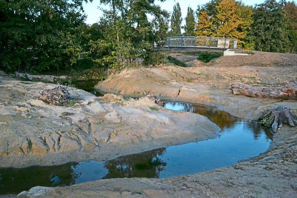 Brücke ist noch nicht freigegeben