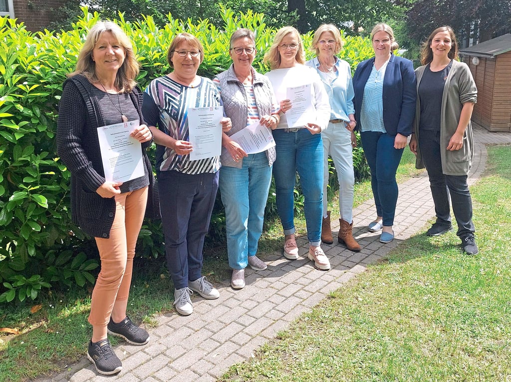 Pflegebegleiterinnen legen los