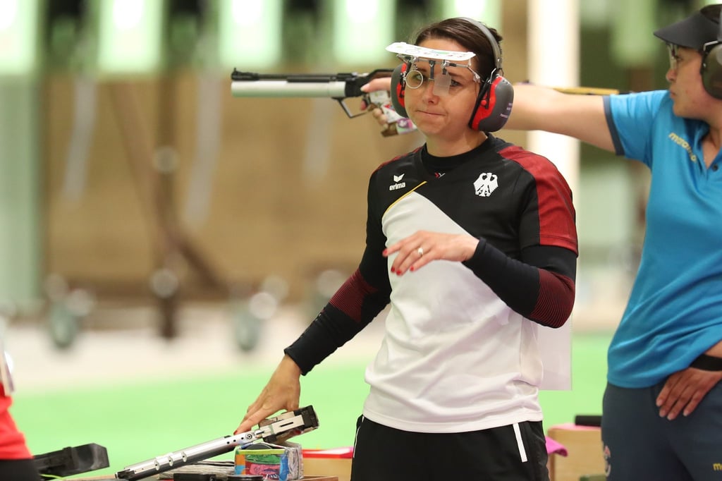 Gold und Bronze für Schützinnen - Reitz sichert sich Platz