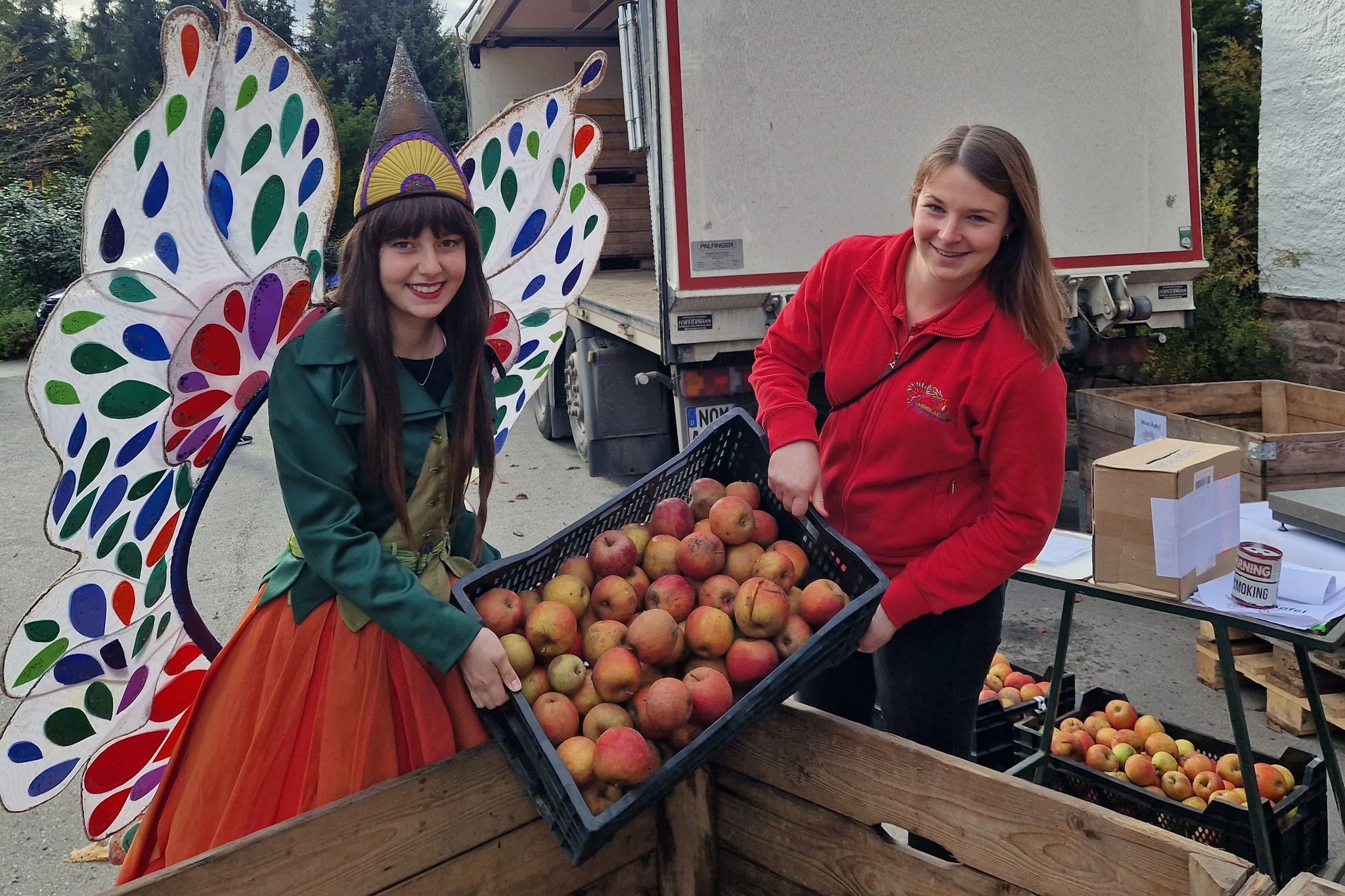 Gelungenes Hoffest in Höxter mit Firma Wittrock und LGS-Team