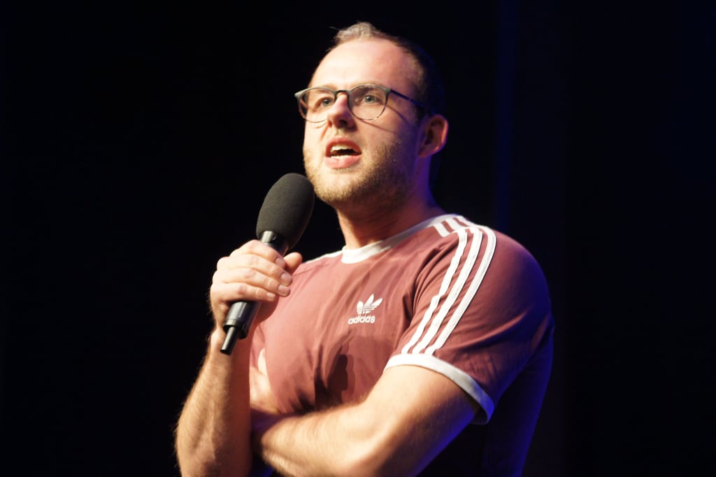 „NightWash“ sorgt für Stimmung in ausverkaufter Werretalhalle in Löhne