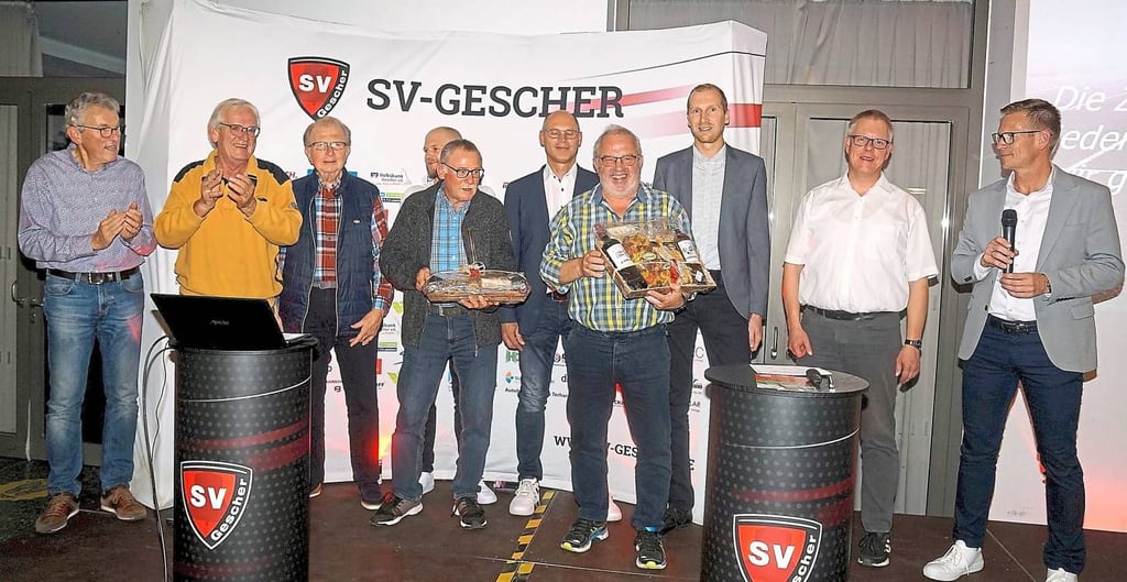 Dritter Kunstrasenplatz erforderlich