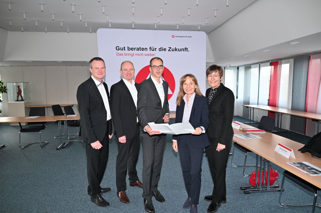 Mehr junge Leute starten eine Berufsausbildung