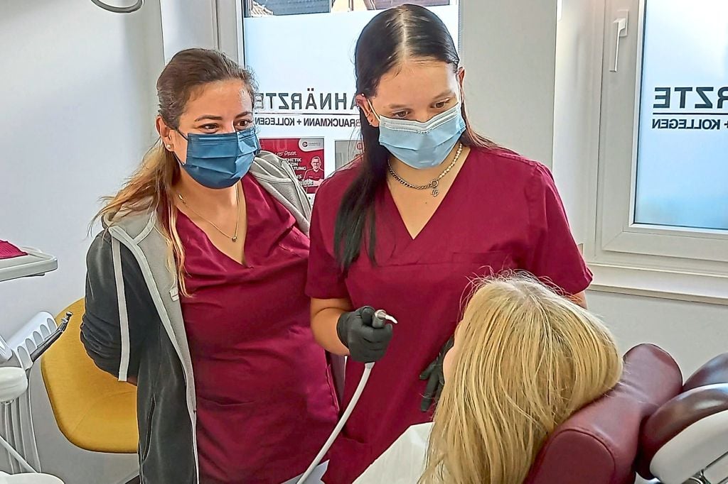 Das Lächeln der Patienten belohnt