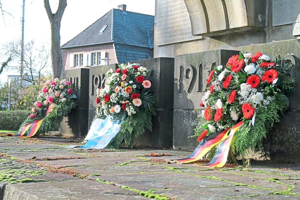 Gedenken und Gedanken zum Frieden