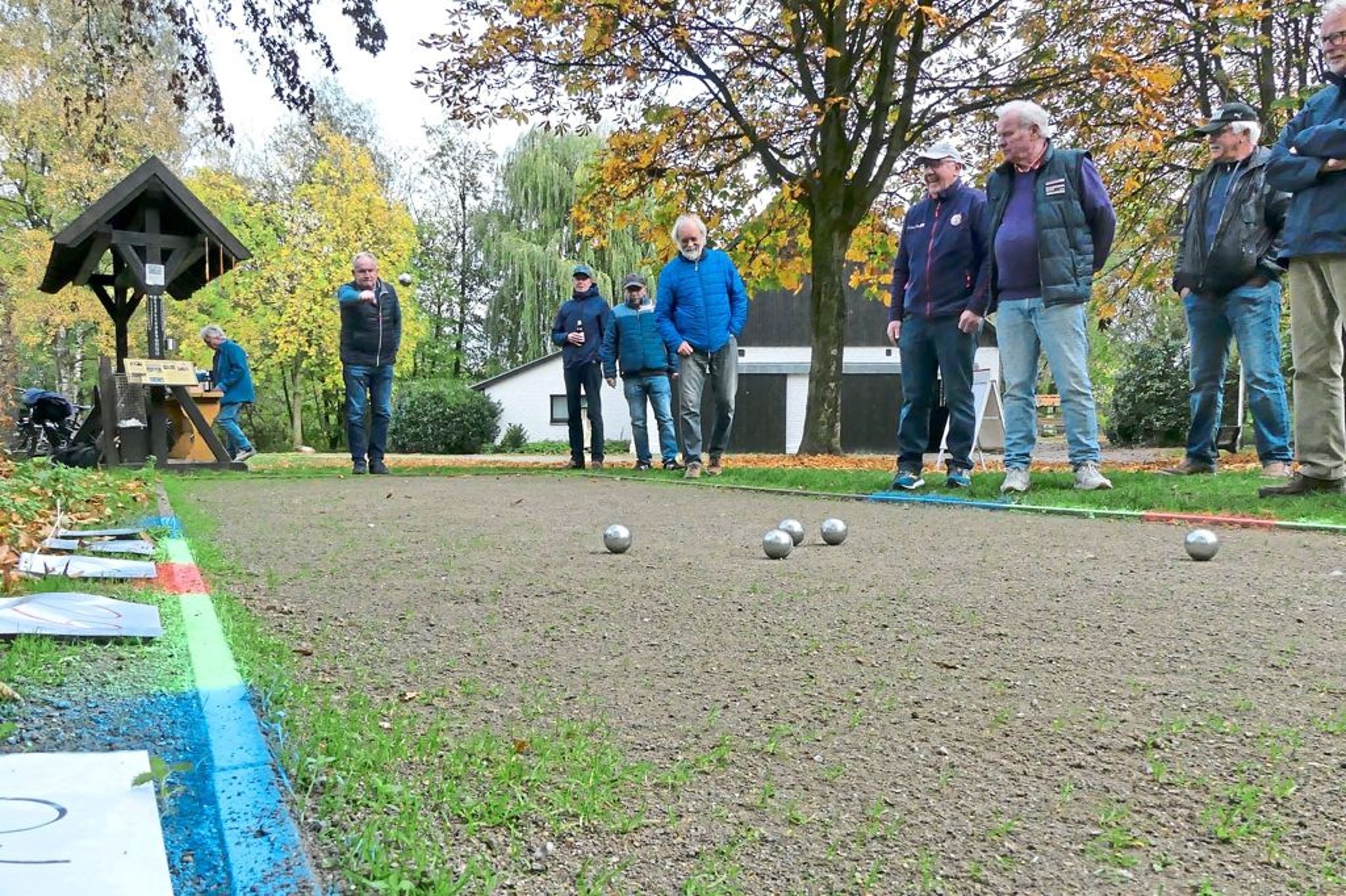 Immer donnerstags klackern die Kugeln