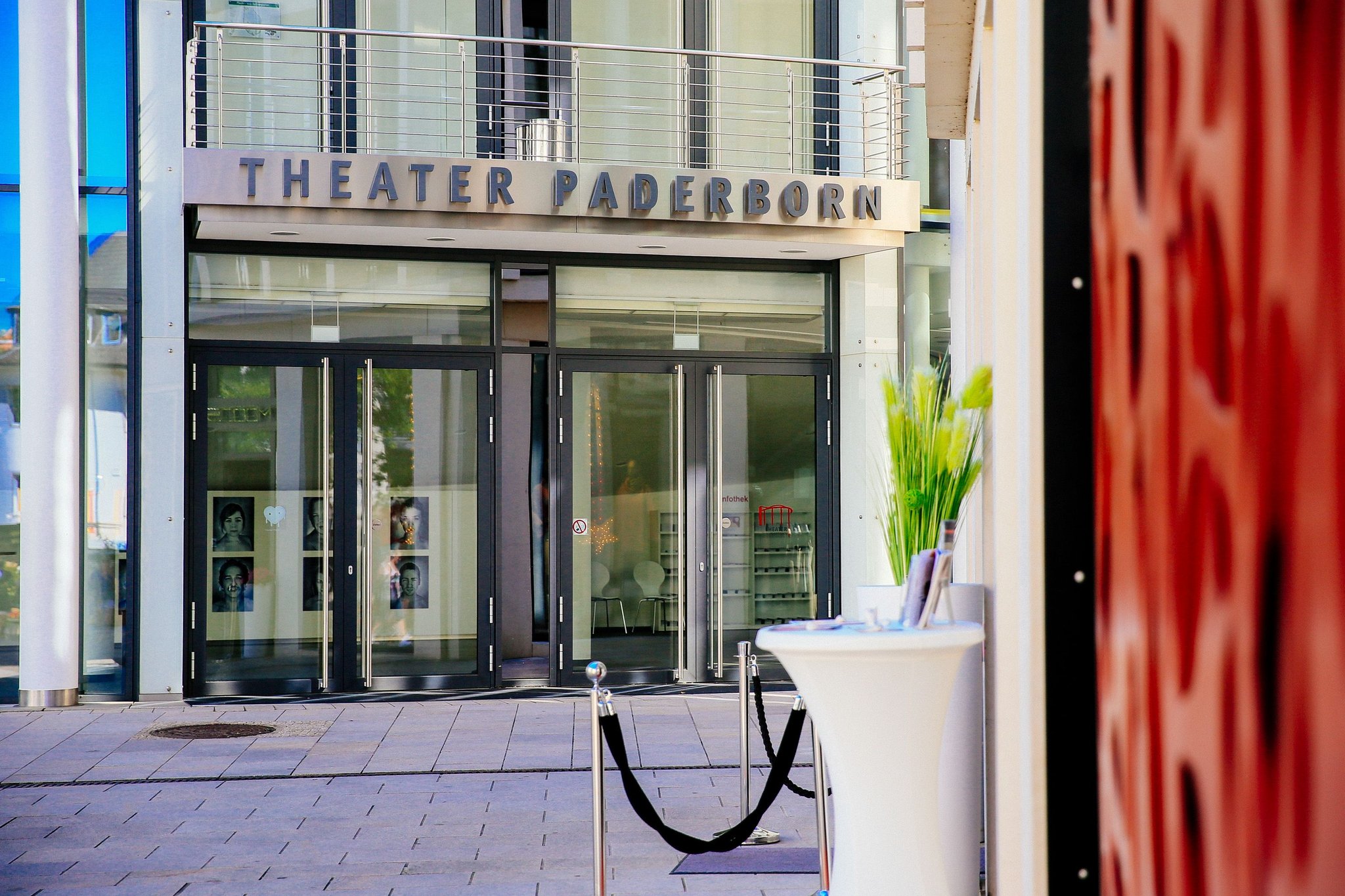 Wie digitale Innovationen dem Theater Paderborn helfen