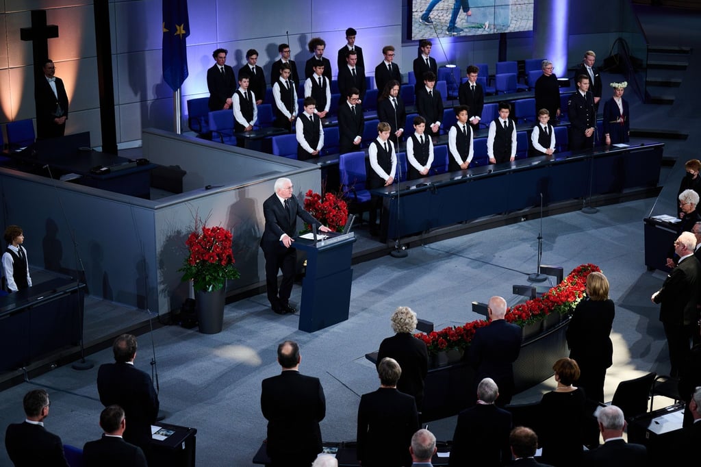 Gedenken zum Volkstrauertag im Zeichen des Kriegs