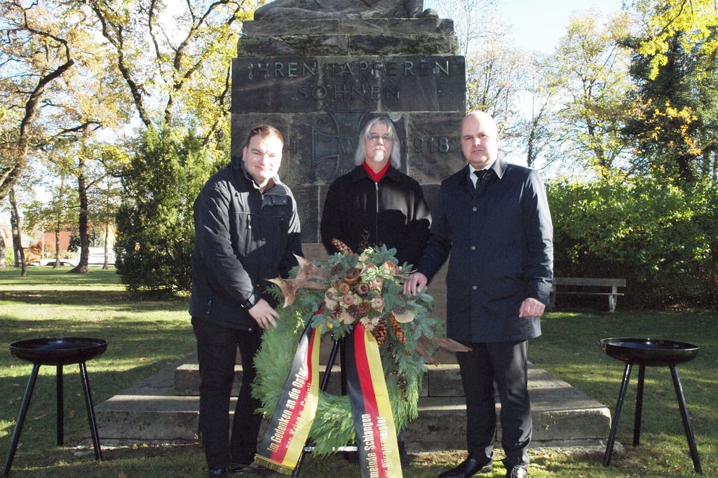 Volkstrauertag Schlangen im Zeichen des Ukraine-Krieges