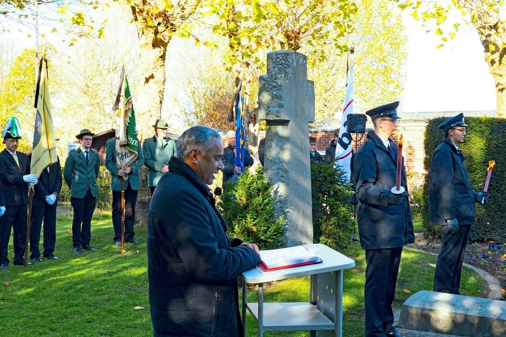 Pater George: Krieg kennt keine Gewinner