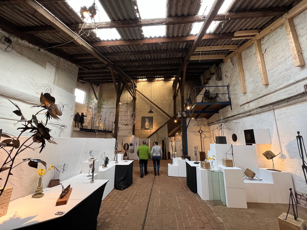 Ausstellung „Unikat“ in der Alten Lederfabrik in Halle